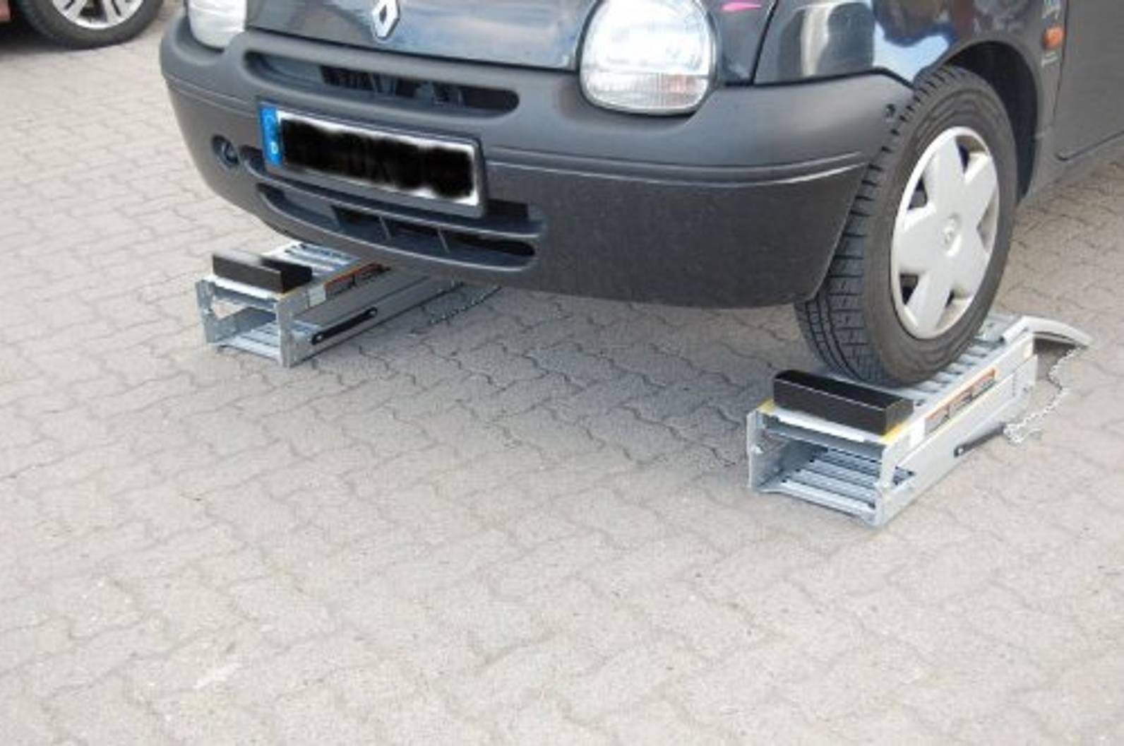 Auffahrrampe im Test & Vergleich: 2 klare Sieger! - heimwerker.de