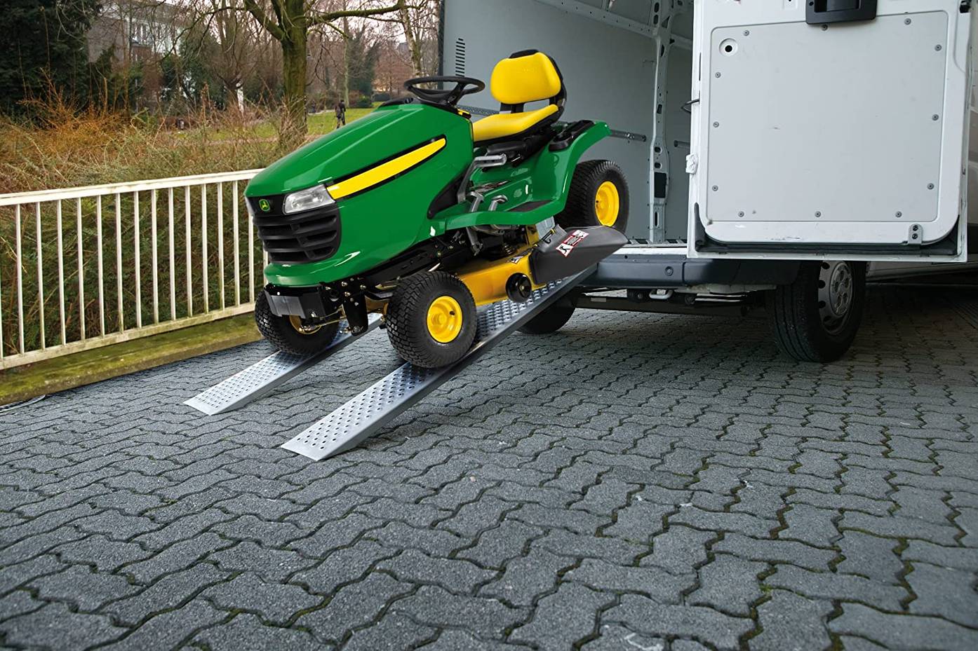 Auffahrrampe im Test & Vergleich: 2 klare Sieger! - heimwerker.de