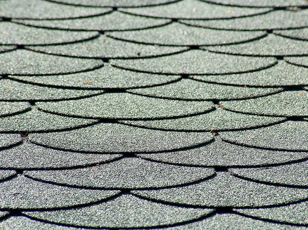 Bitumenschindeln verlegen - heimwerker.de