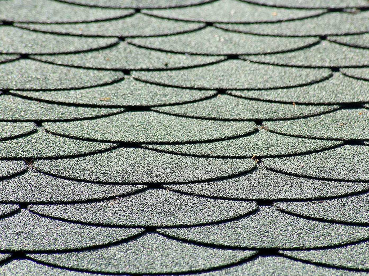 Bitumenschindeln verlegen - heimwerker.de