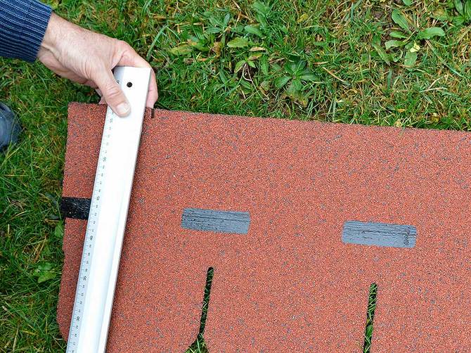 Bitumenschindeln verlegen - heimwerker.de