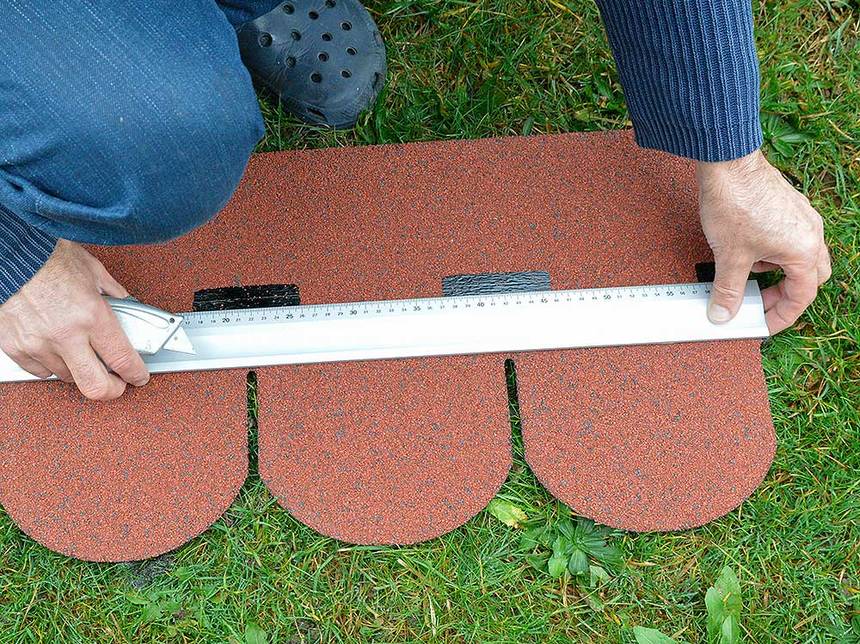 Bitumenschindeln verlegen - heimwerker.de