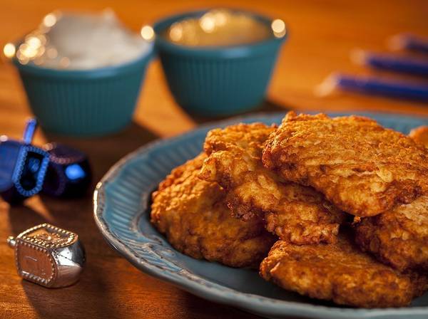 Chanukka: Essen und Basteln zum Lichterfest - heimwerker.de