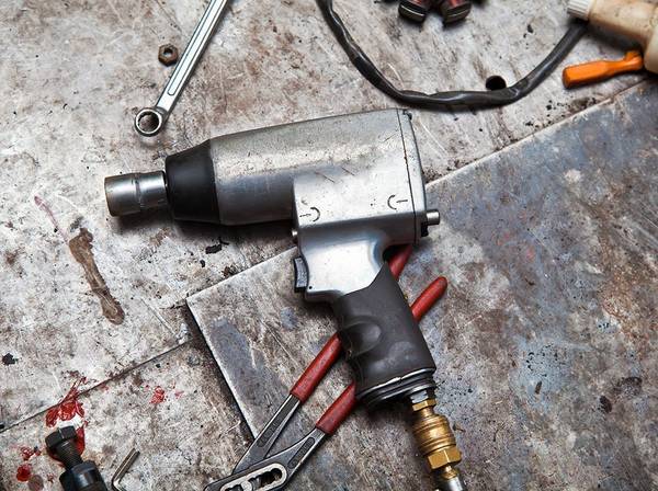 Druckluft-Schlagschrauber: Funktion und Kaufberatung mit Tipps ...