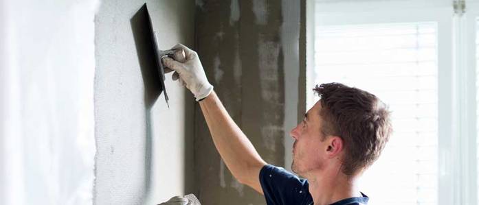 Arbeiten mit Feinputz: In 5 Schritten zur edlen Wandoberfläche