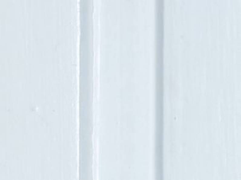 Holzdecke selbst streichen – Schritt für Schritt - heimwerker.de