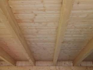 Holzdecke selbst streichen – Schritt für Schritt - heimwerker.de