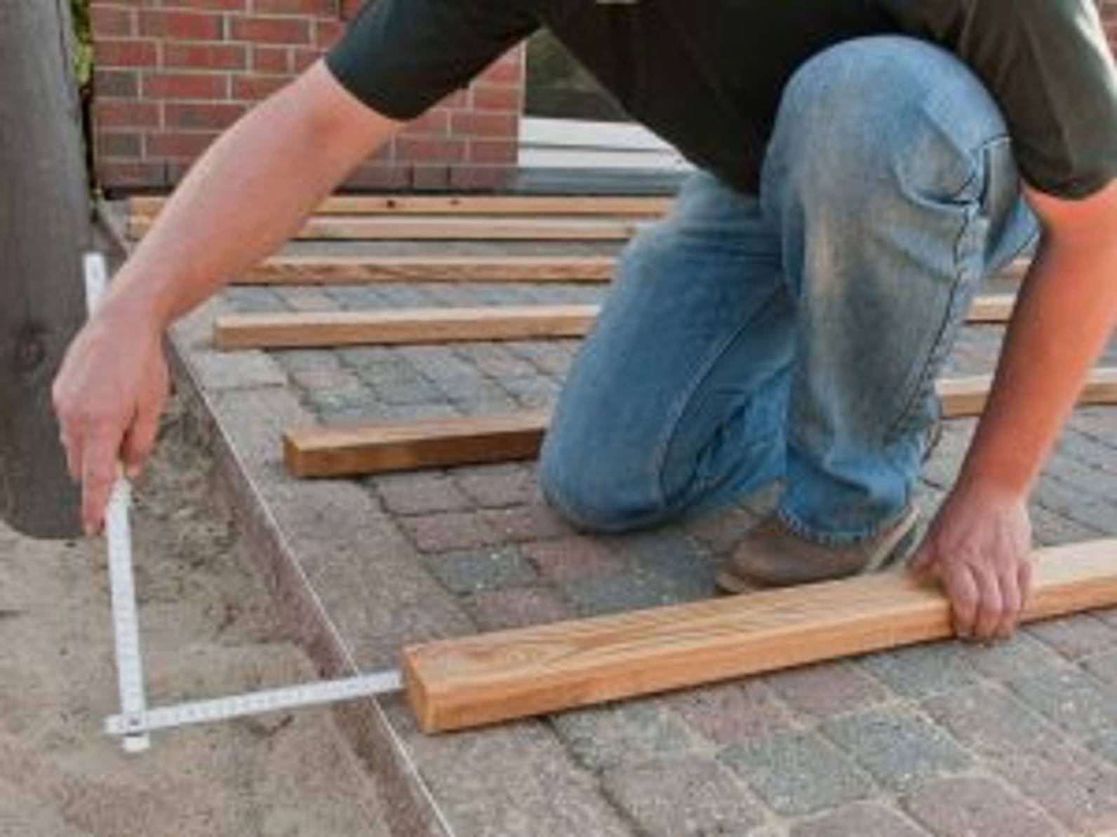 Bauanleitung Holzterrasse Selber Bauen Die Unterkonstruktion
