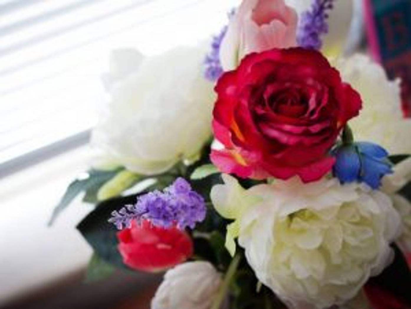 Künstliche Blumen: Vorteile der 3 Arten von künstlichen Blumen