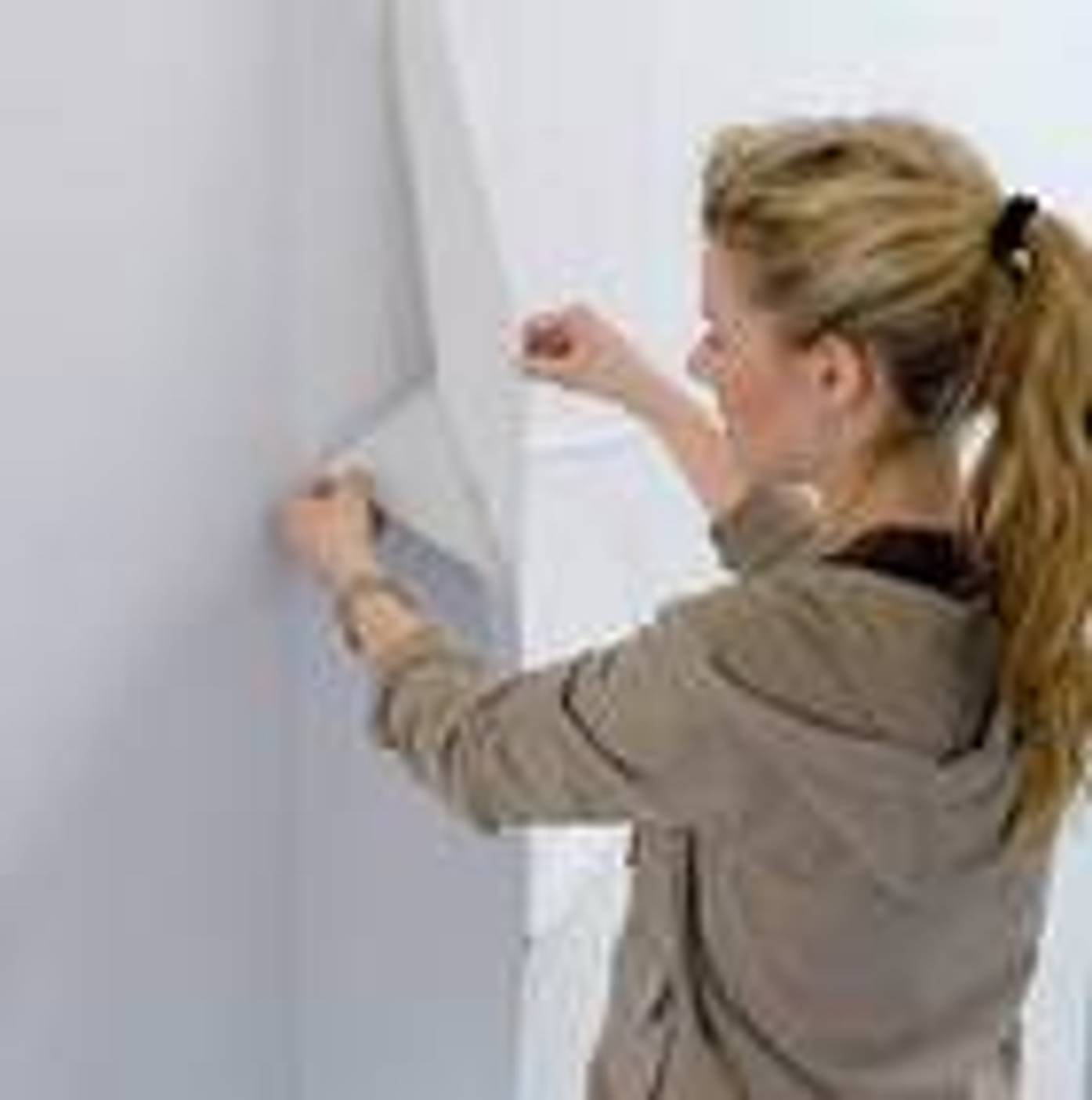 Raufaser, Rauhfaser oder Rauhfasertapete? - heimwerker.de