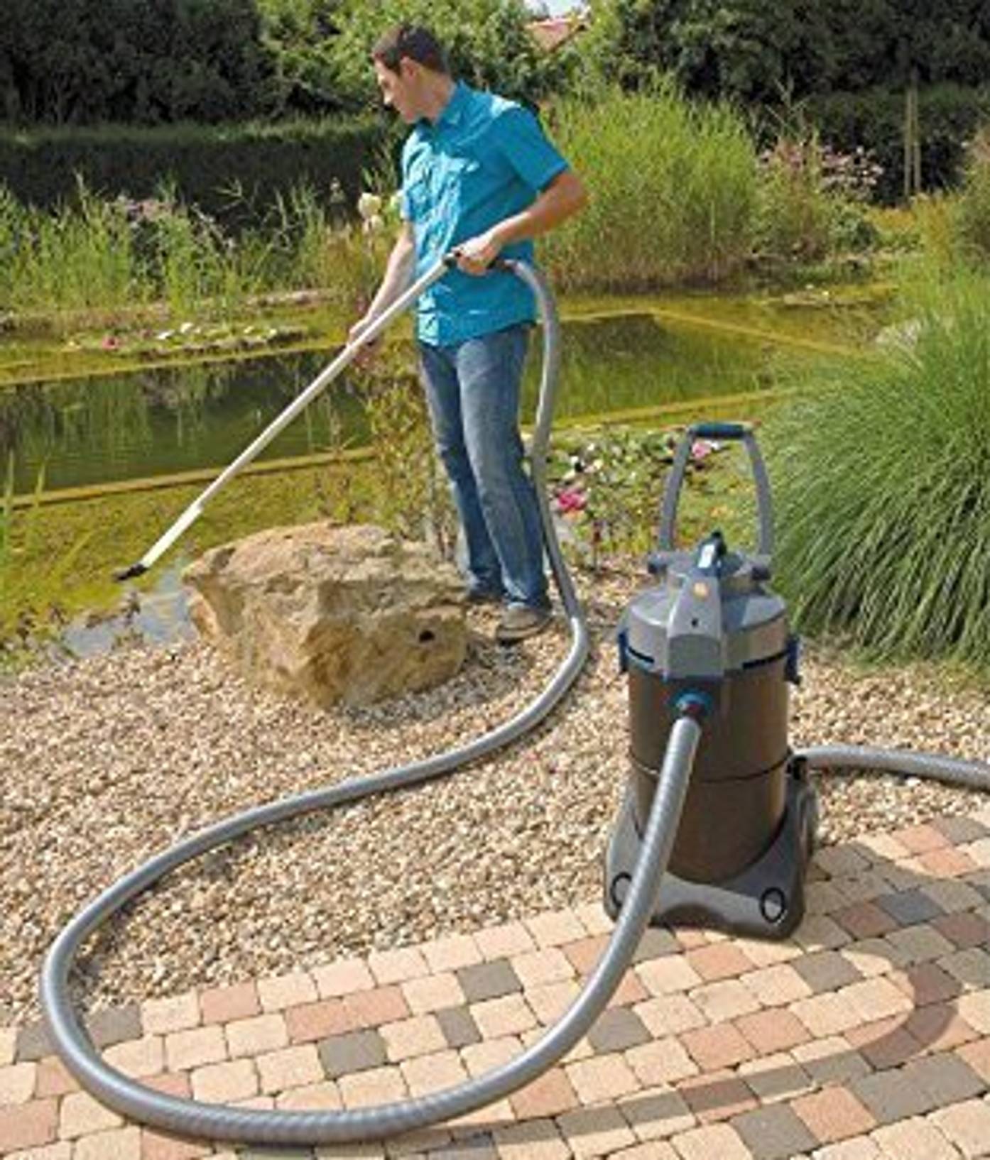 Schlammsauger Teich Mit Wasserruckfuhrung