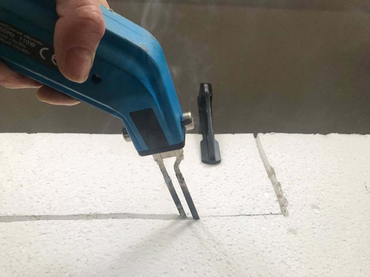 Styropor schneiden: Anleitung in 3 Schritten - heimwerker.de