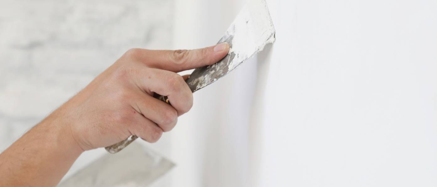 Arbeiten mit Feinputz: In 5 Schritten zur edlen Wandoberfläche